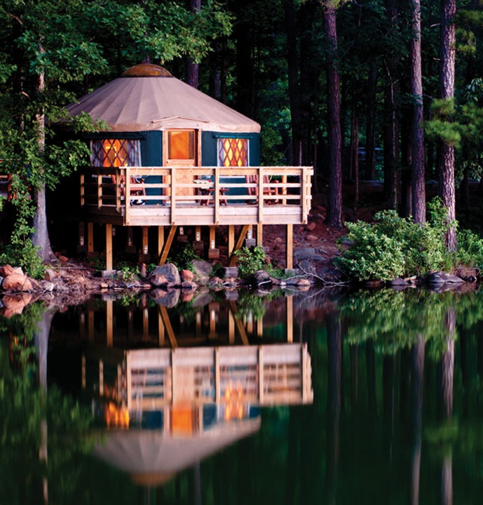 5 Reasons to Plan an Artist Retreat in a Yurt